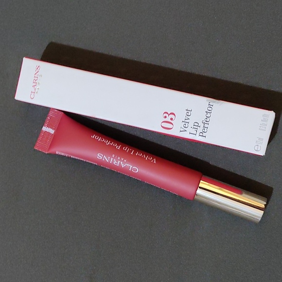 Clarins | Makeup | Clarins Velvet Red 3 Velvet Lip Perfector Matte ...